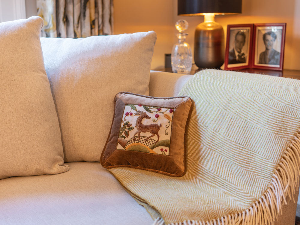 The Crewel Work Company Mellerstain Stag Kit